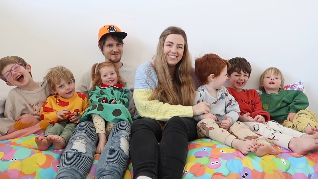 TV Time - Life With Beans (TVShow Time)