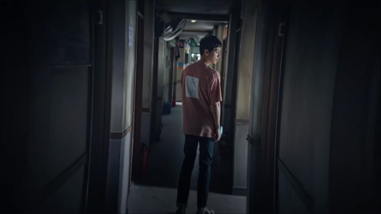 TV Time - Strangers From Hell (TVShow Time)